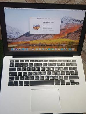 Laptop Apple MacBook Air 4GB Intel Core I7 SSD 256GB in Circle ...