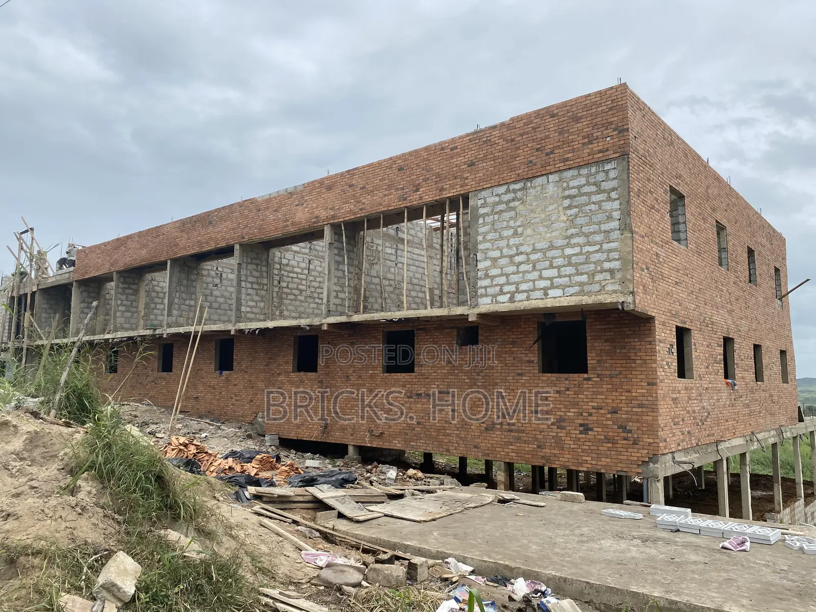 Bricks Tiles for Houses and Fences in Effutu Municipal - Building Materials & Supplies, Bricks ...