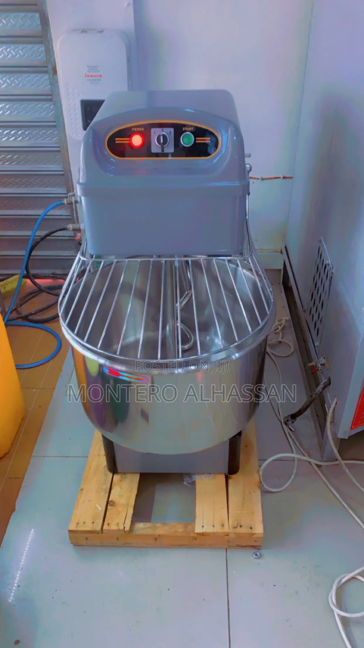 54liters Bread Mixer/Dough Mixer for sale - Price: GH₵ 25,000 on Jiji ...
