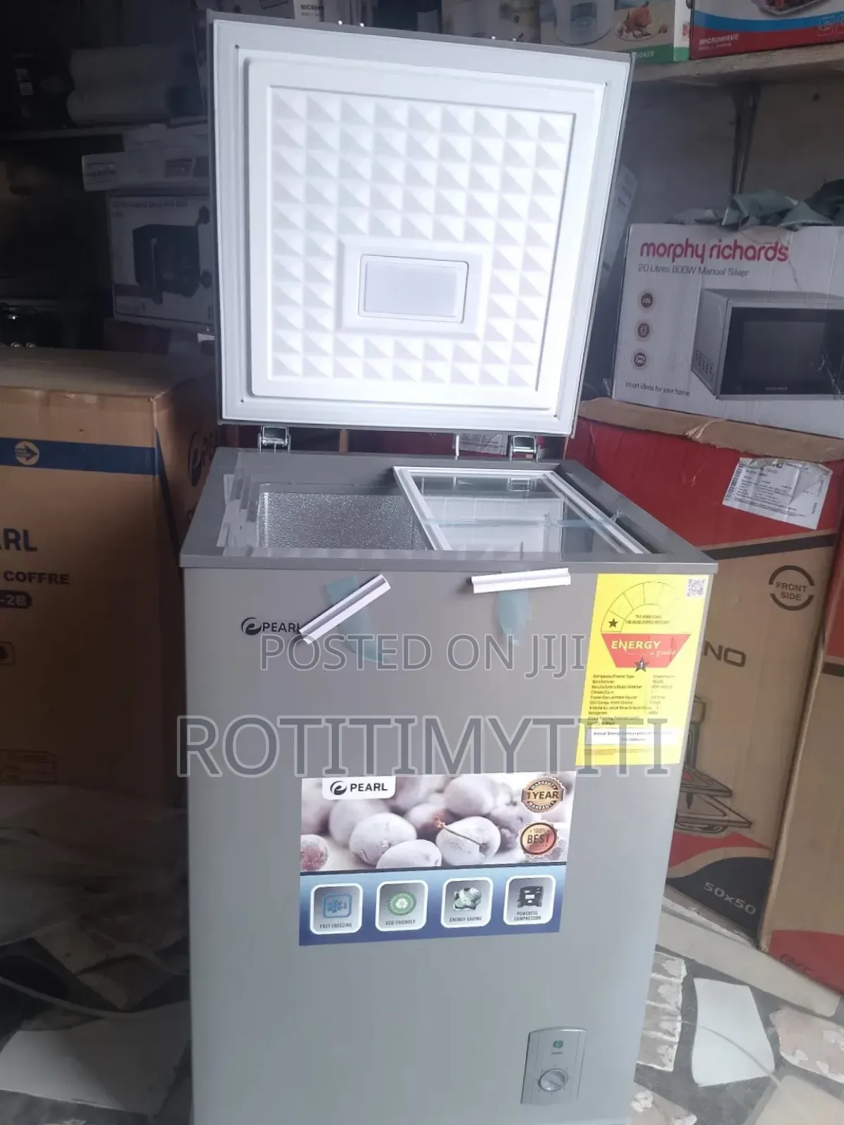 High Classic Pearl Chest Freezer 100 Liters With Sliding Glass Door in ...