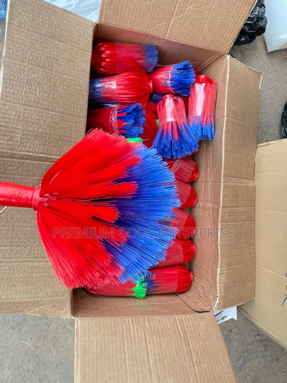 Adjustable Spider Broom / Cobweb Ceiling Brush in North Industrial Area ...