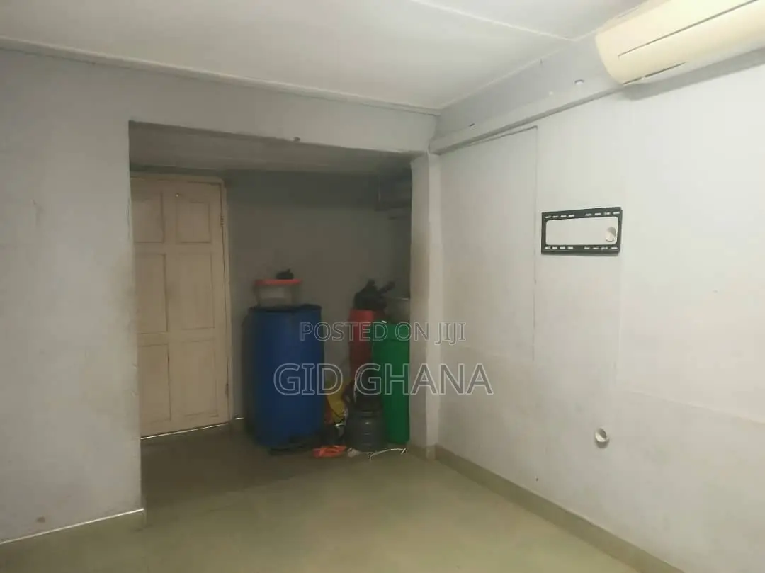 2 Bedroom and 2 Hall Spacious Self-Contain Room for Rent in Martime ...