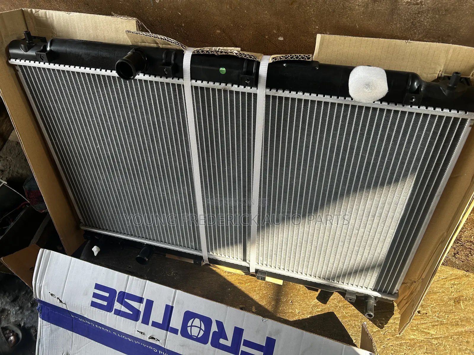 Honda Cr-v 2016 2017 2018 Radiator in Abossey Okai - Vehicle Parts ...