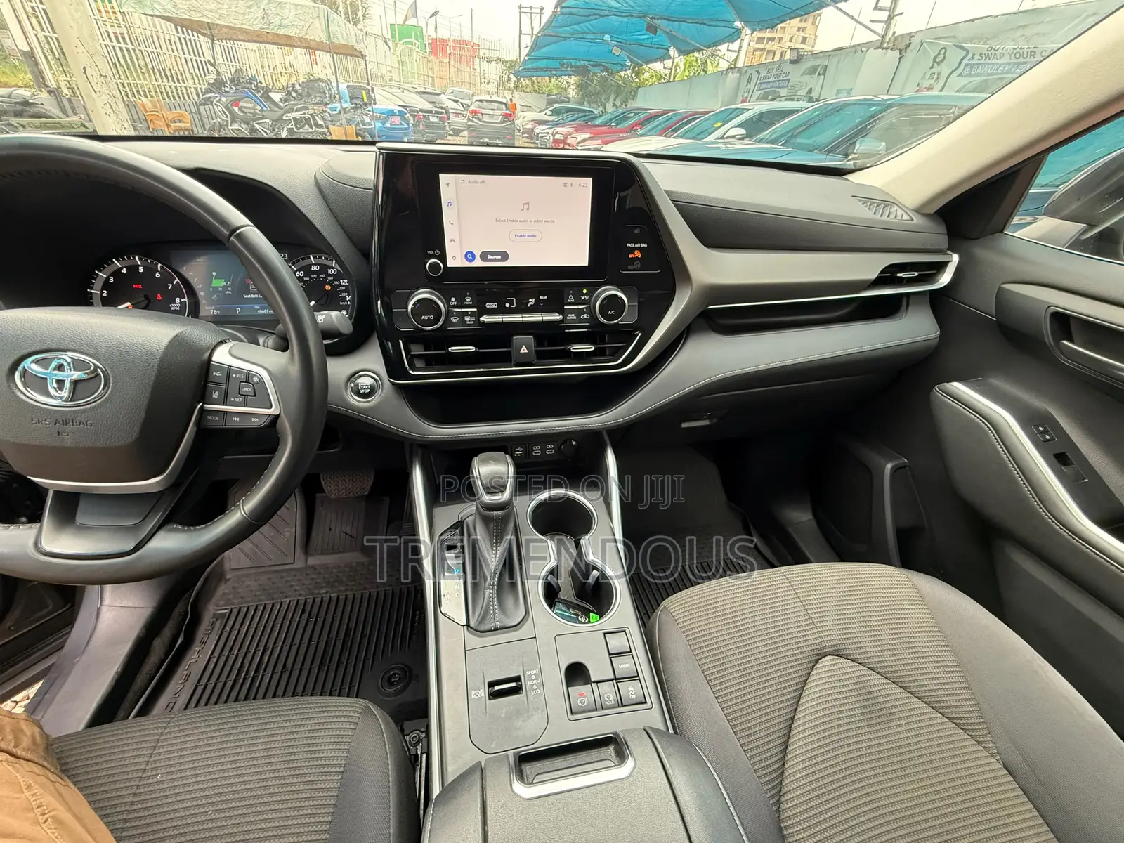 Toyota Highlander LE AWD 2023 Brown in Abelemkpe - Cars, Bawuley Kofi ...