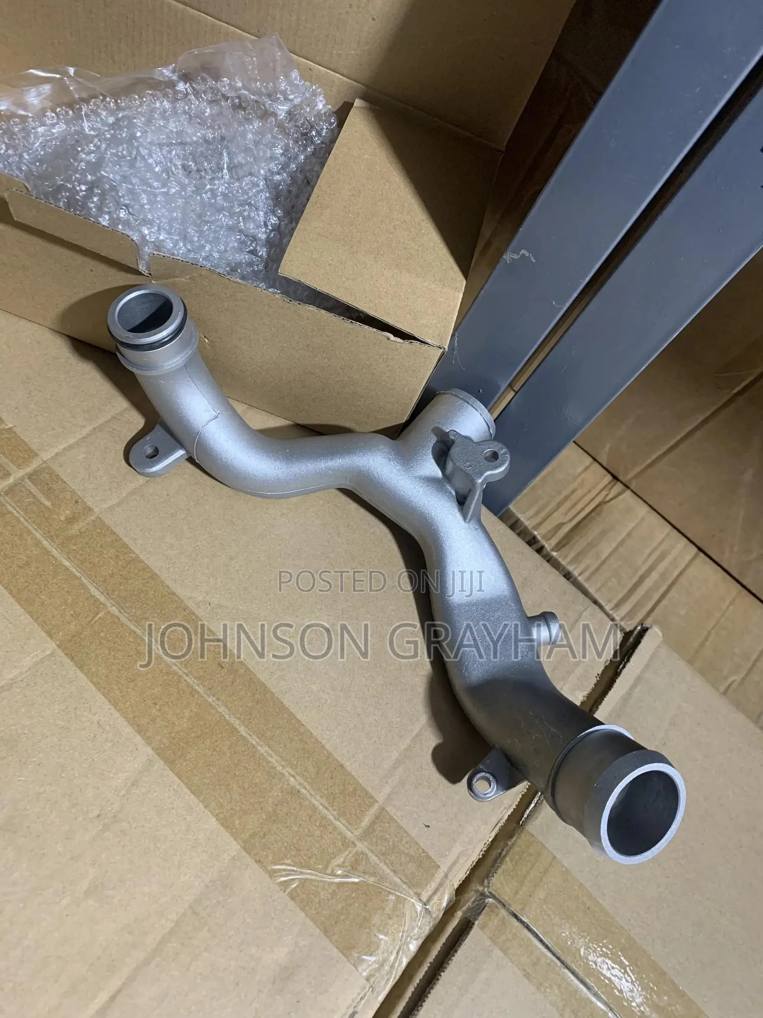 Range Rover Coolant Pipe Metal for V6 in Abossey Okai - Vehicle Parts ...