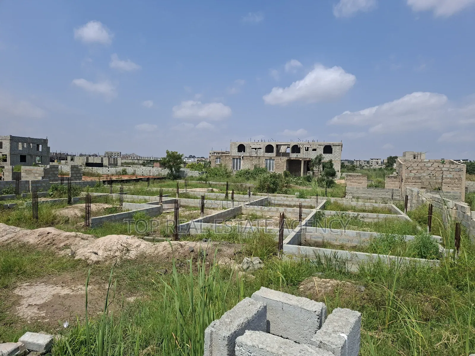 Land for Sale at Oyarifa Ghana Flag in Oyarifa - Land & Plots for Sale ...