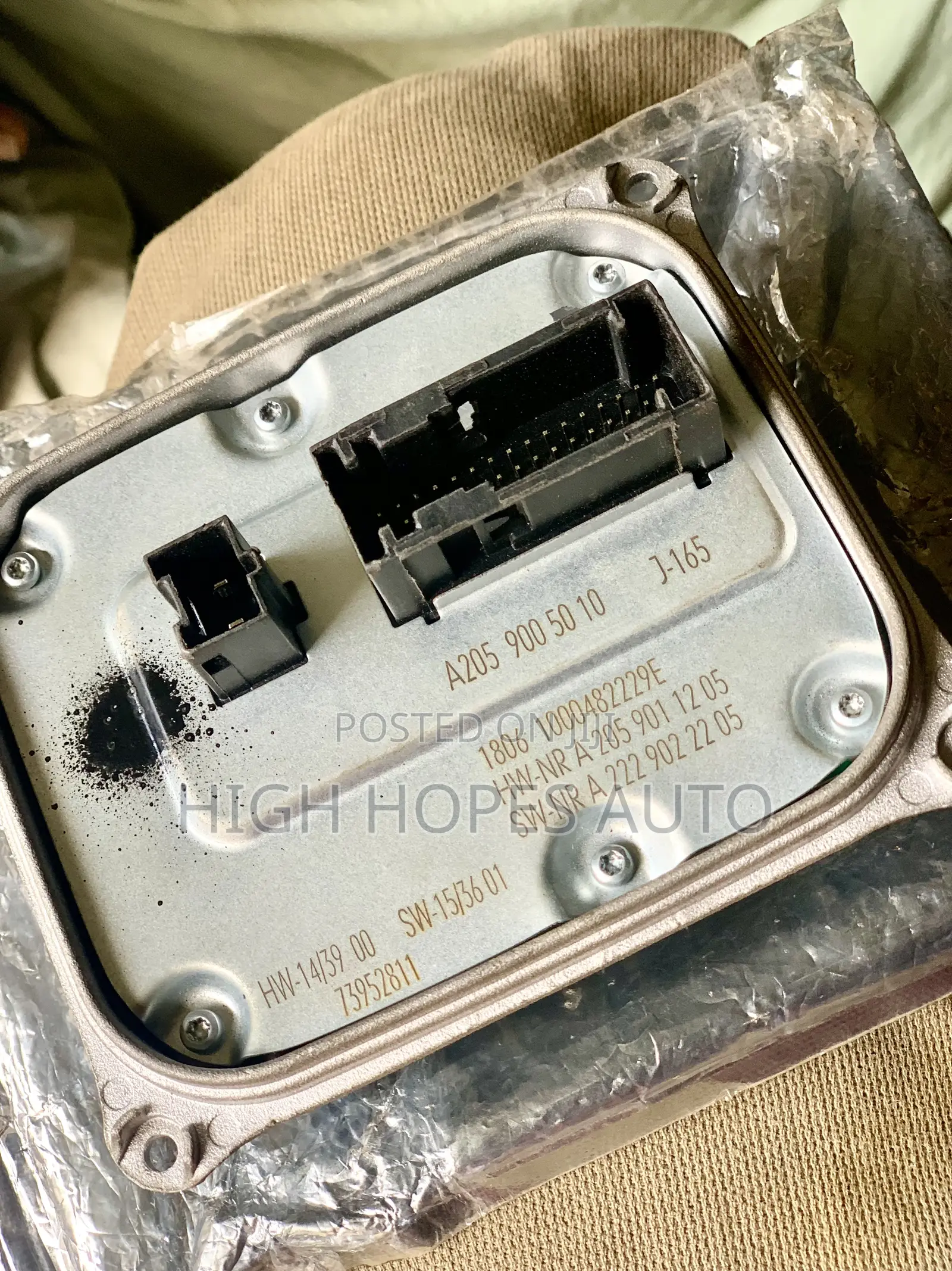 Mercedes Benz C300 Headlight Module/Charger. in Abossey Okai - Vehicle ...