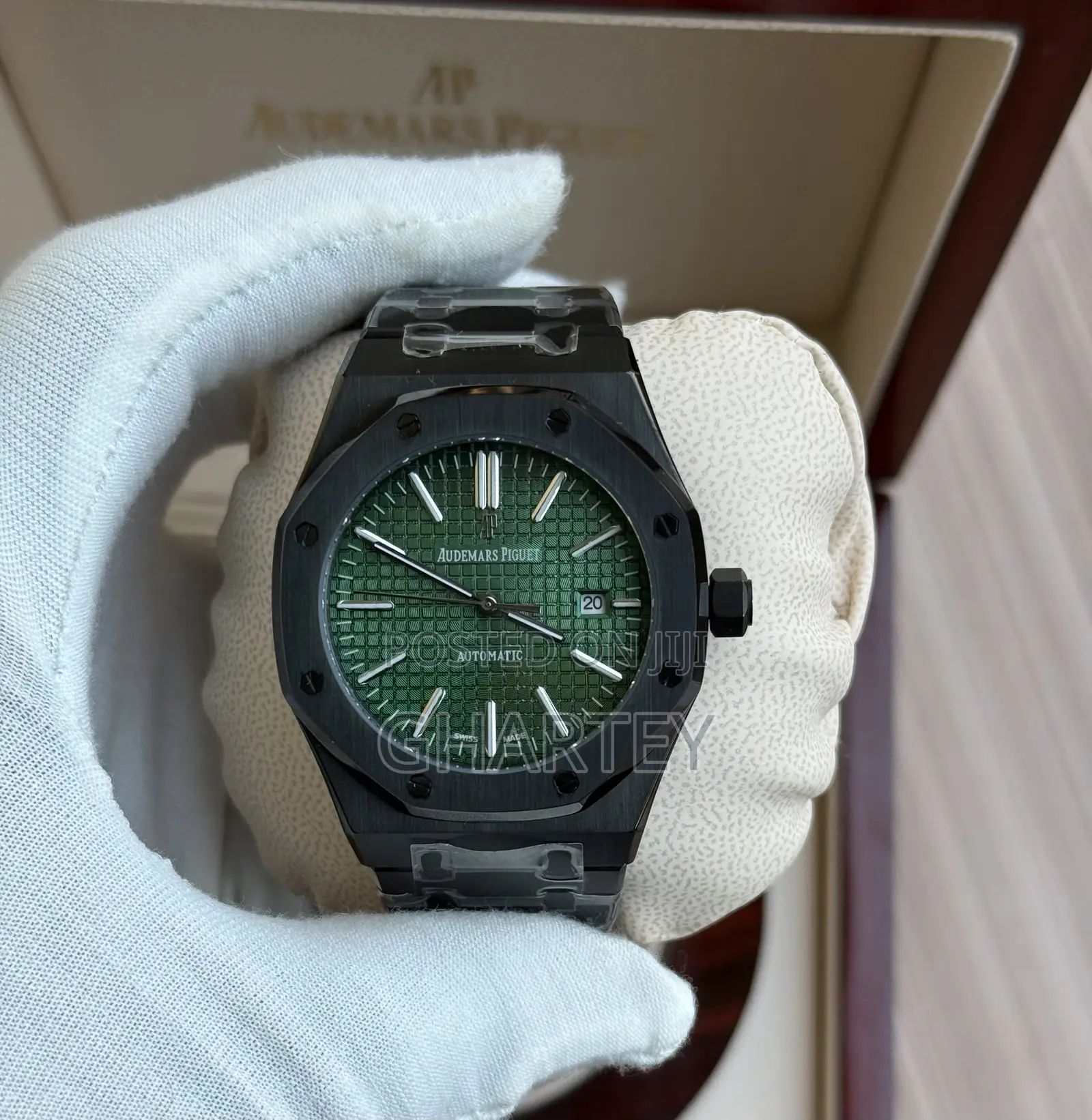 Audemars Piguet Royal Oak Black Steel – Green Dial Luxury Icon in Lapaz ...