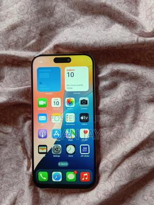 New Apple iPhone 16 Pro Max 1 TB Gold in Accra Metropolitan - Mobile Phones, Dan Jay | Jiji.com.gh