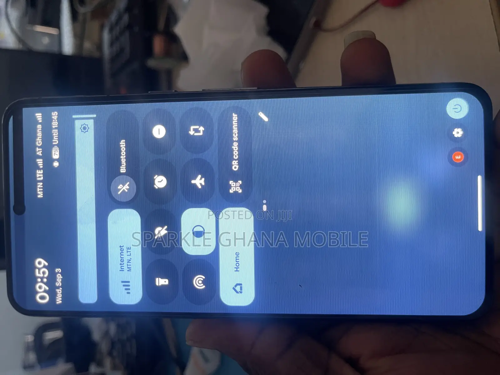 Google Pixel 8 Pro Screen With a Small Ink Defect in Circle ...