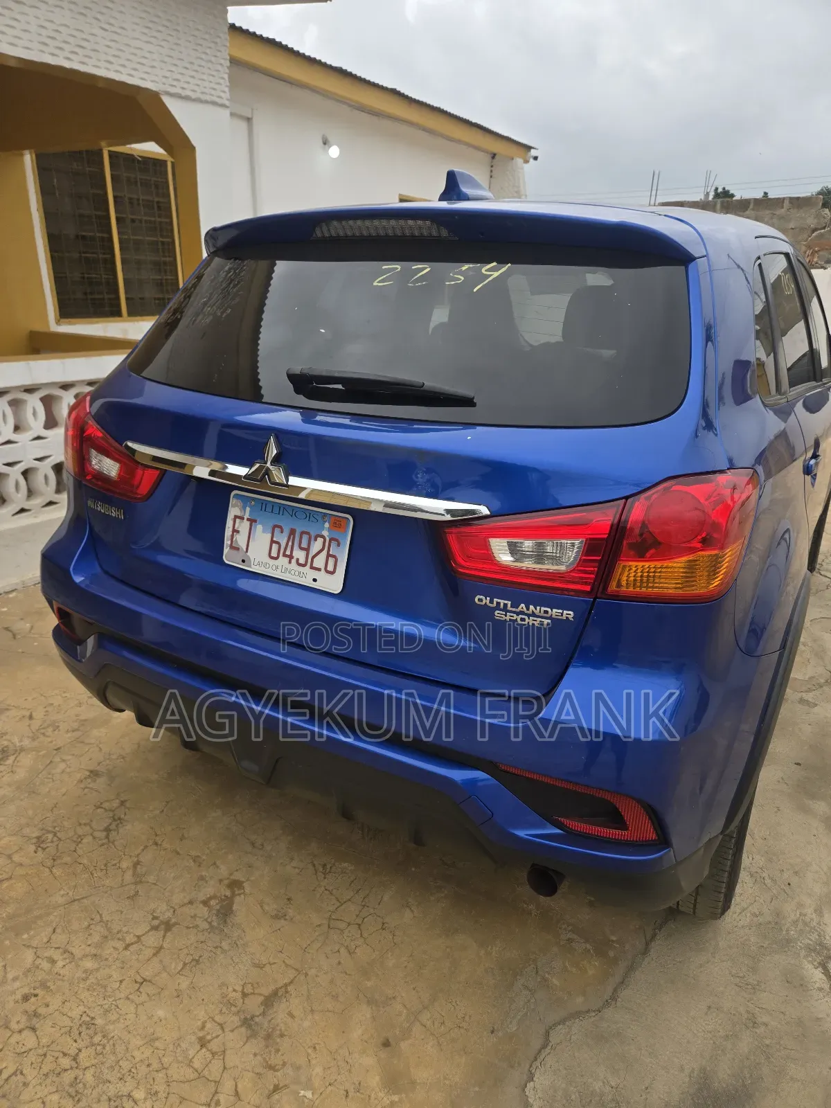 Mitsubishi Outlander 2018 Blue in Lapaz - Cars, Agyekum Frank | Jiji.com.gh