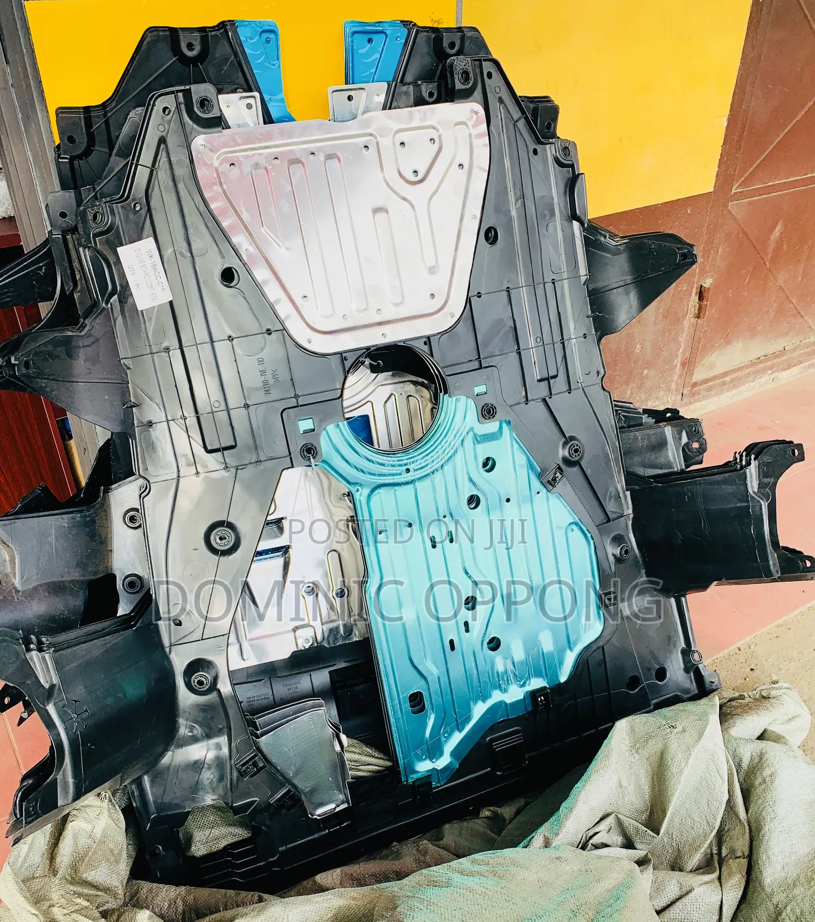 Honda Accord 2018 - 2022 Dirty Pan / Engine Under Cover in Abossey Okai - Vehicle Parts ...