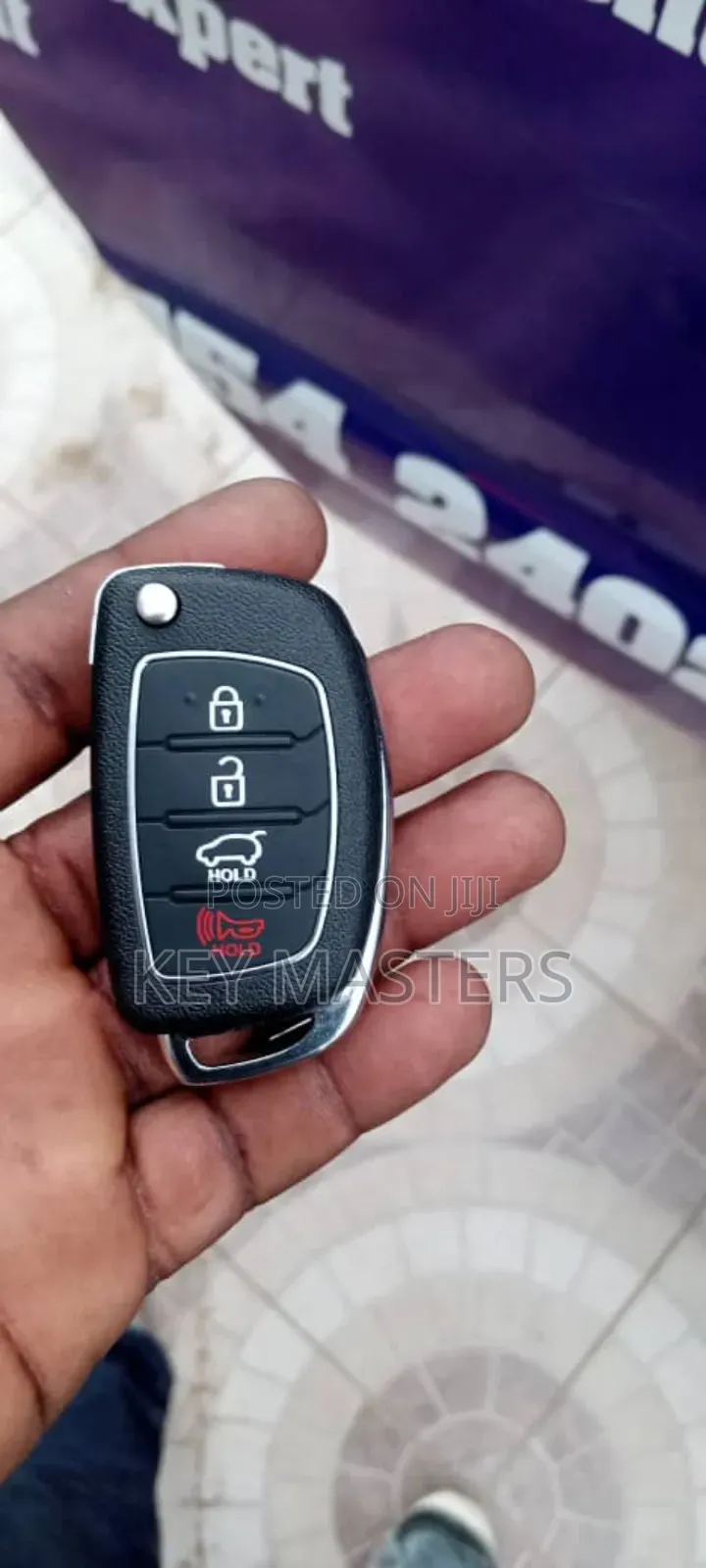 2013+ Hyundai Santa Fe Remote Key in Abossey Okai - Vehicle Parts ...
