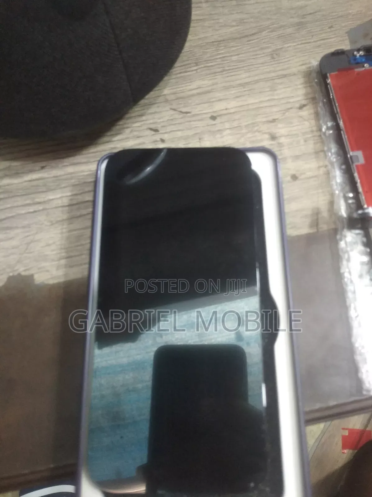 iPhone 14pro Screen in Circle - Accessories for Phones & Tablets, Gabriel Mobile | Jiji.com.gh