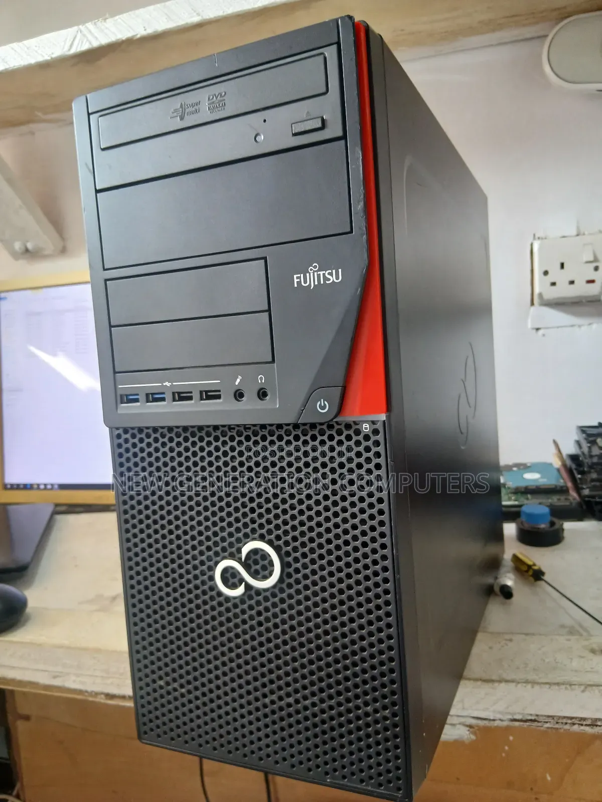 Desktop Computer Fujitsu Esprimo P758 8GB Intel Core I5 SSD 256GB in ...