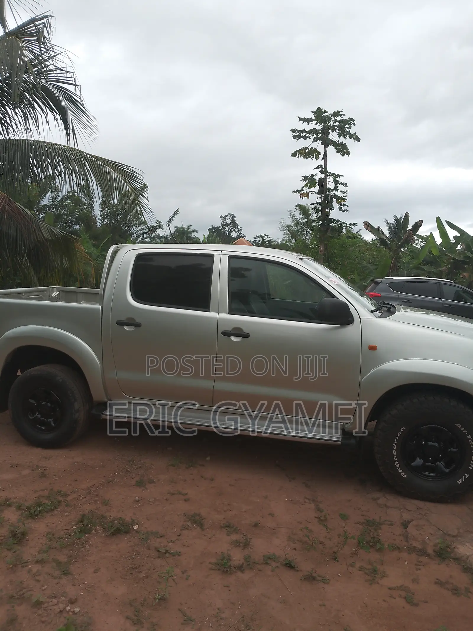 Toyota Hilux 2011 Silver in Obuasi Municipal - Cars, Eric Gyamfi | Jiji ...