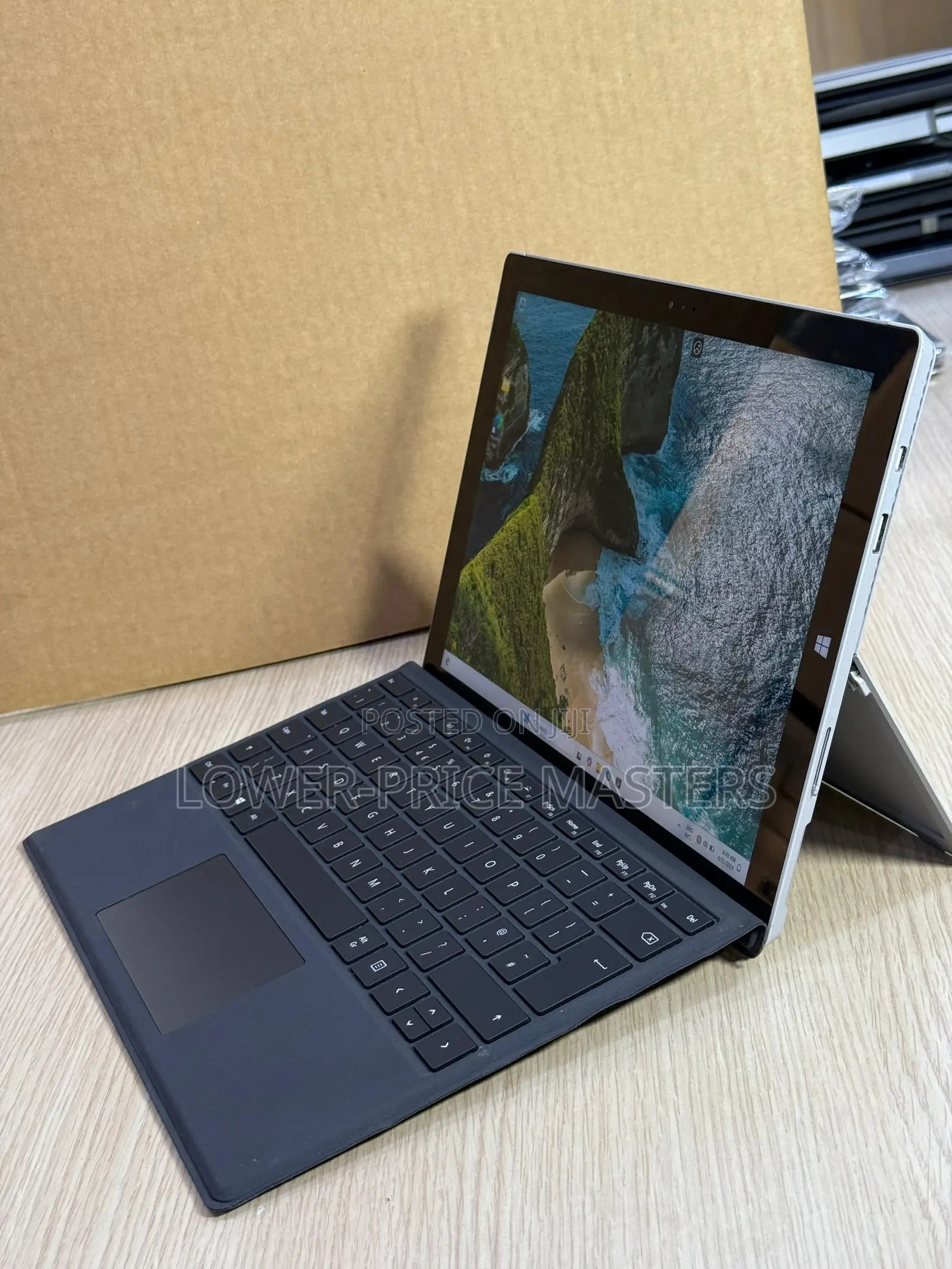 New Laptop Microsoft Surface Pro 3 4GB Intel Core I5 SSD 128GB in Accra ...