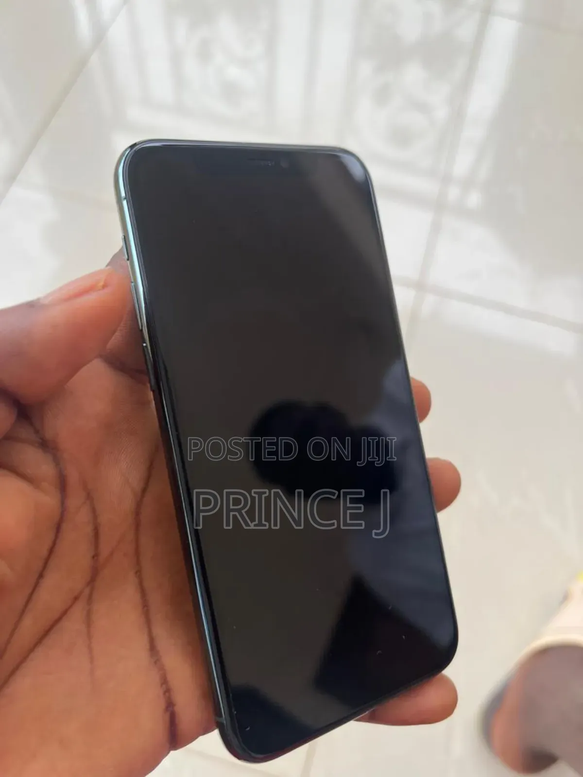Apple iPhone 11 Pro 256 GB Gray in Madina - Mobile Phones, Prince J | Jiji.com.gh