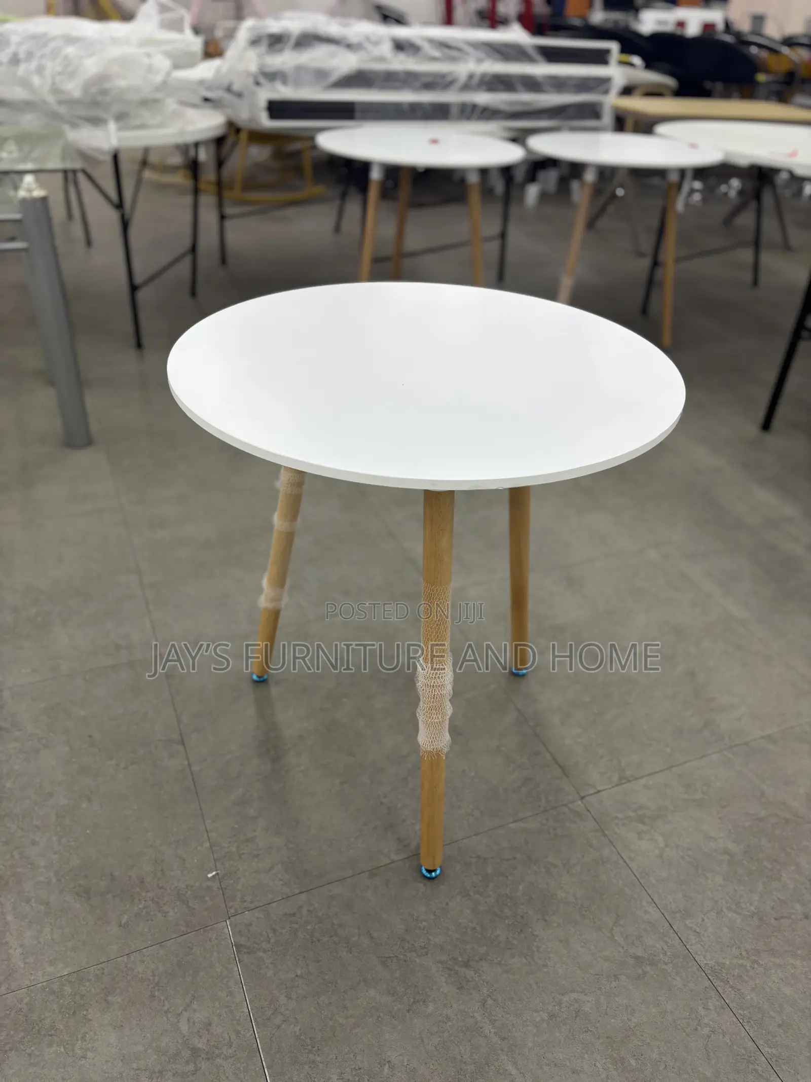 Simple Table in Tema Metropolitan - Furniture, Jacob | Jiji.com.gh