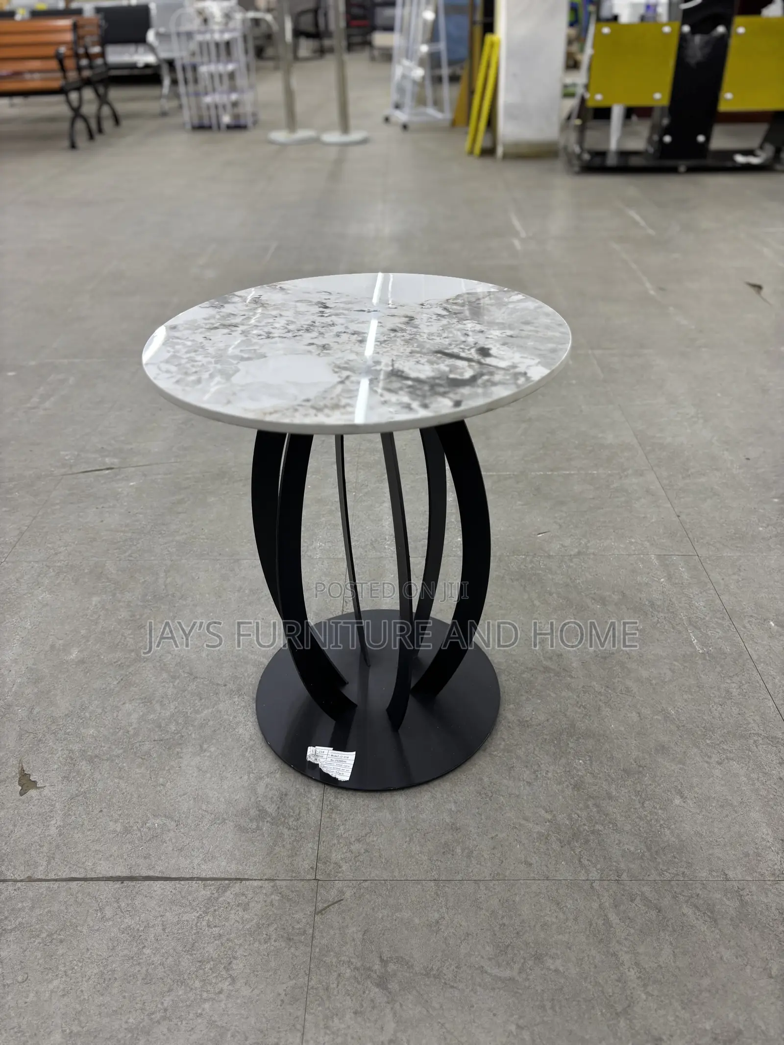 Coffee Table in Tema Metropolitan - Furniture, Jacob | Jiji.com.gh