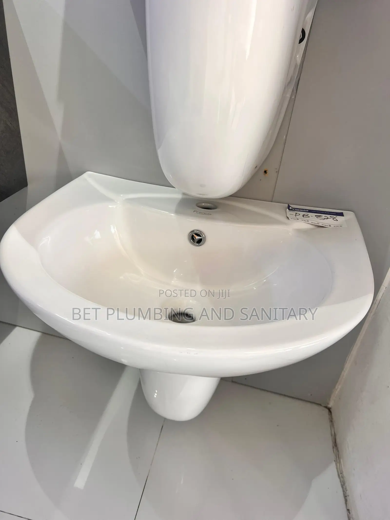 Frencia Wash Hand Basin With Short Stand_complete_wall Hung Basin in ...