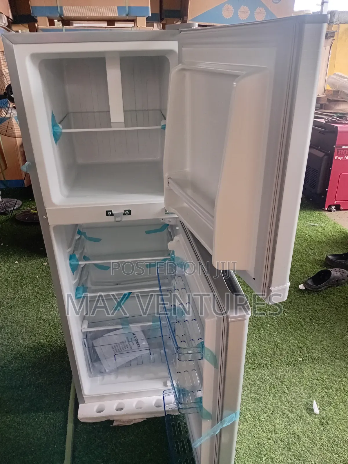 Xclusive Westpool 158 Top Freezer Refrigerator 138l Double Door Fridge ...