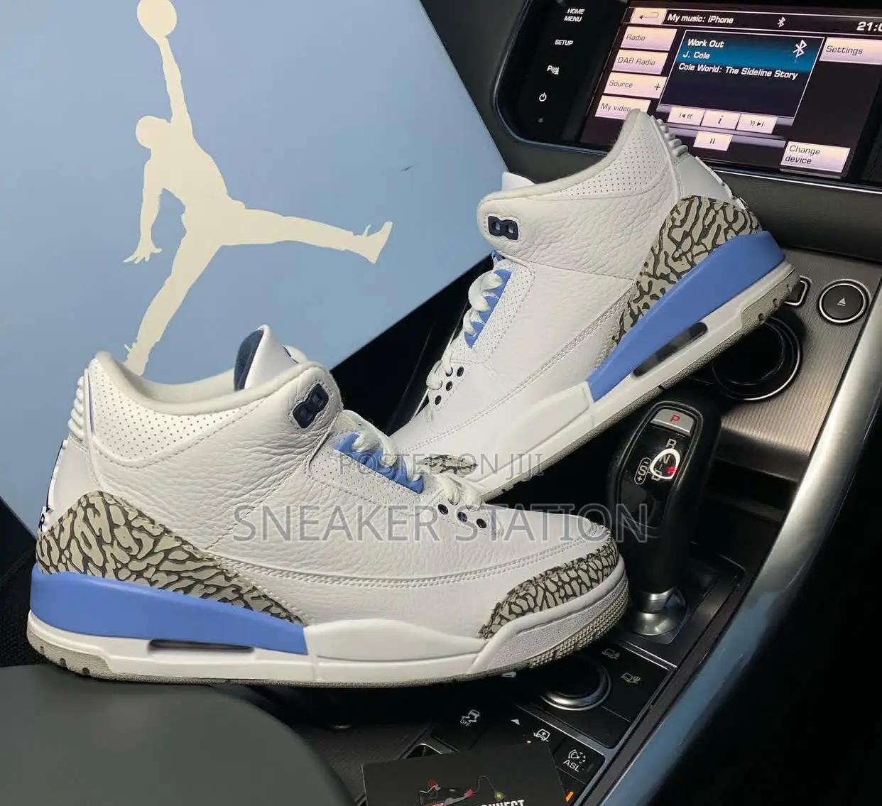 Air Jordan Retro 3 Unc White/ Blue in Dansoman - Shoes, Nii Dormon ...