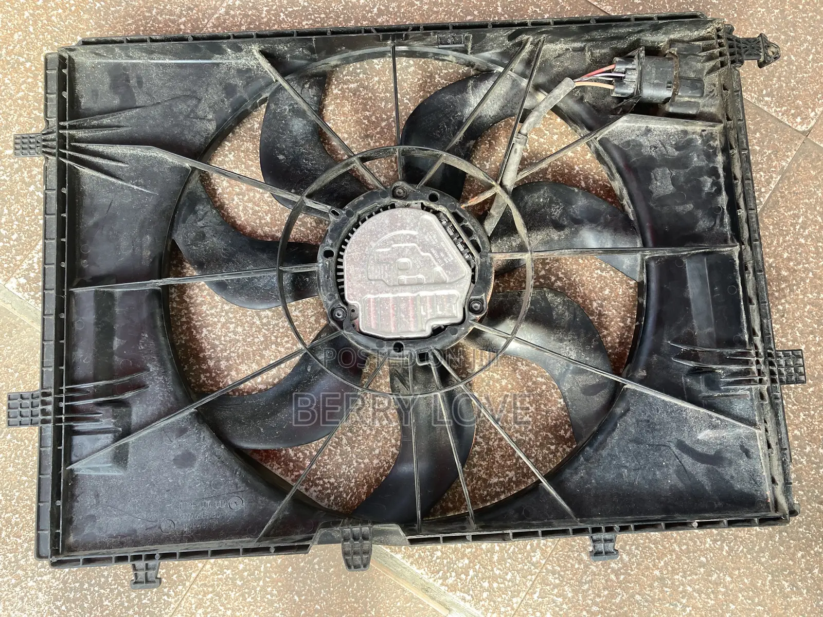 2016-2019 Complete Radiator Cooling Fan for Mercedes Benz C-300 W205 in ...