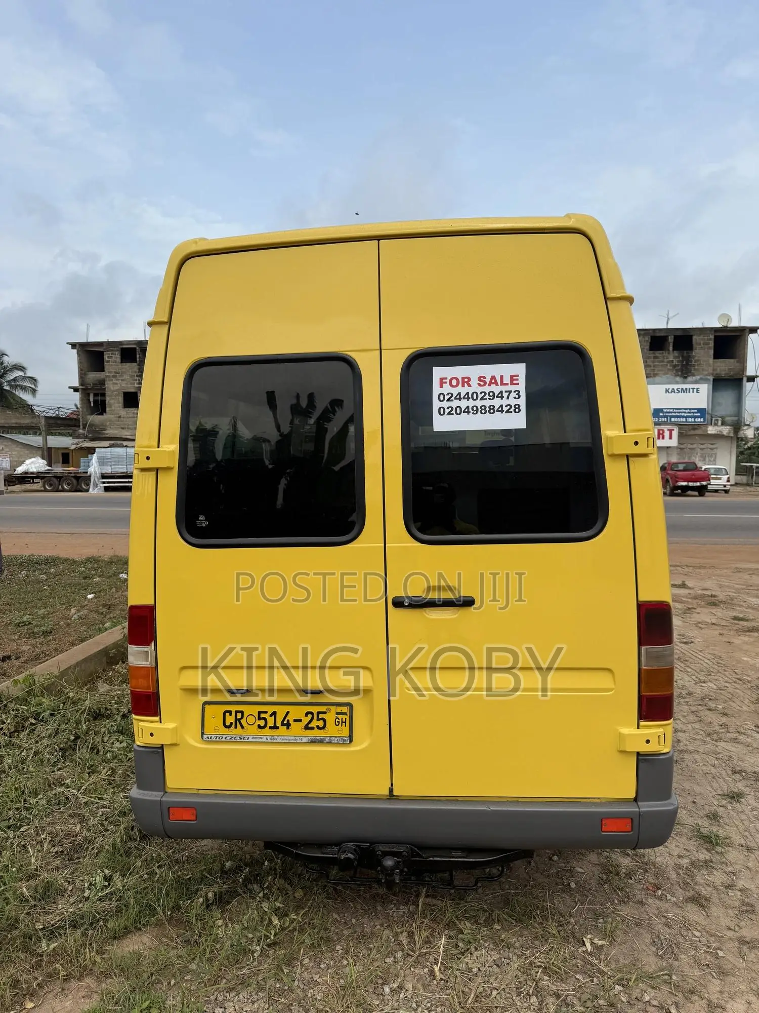 Mercedes-Benz Sprinter 2002 Yellow in Mfantsiman Municipal - Buses & Microbuses, King Koby ...