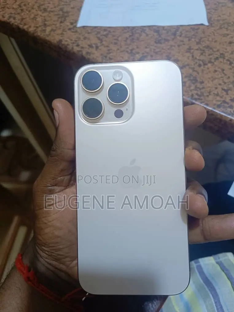 Apple iPhone 16 Pro Max 256 GB Bronze in Kumasi Metropolitan - Mobile Phones, Eugene Amoah ...
