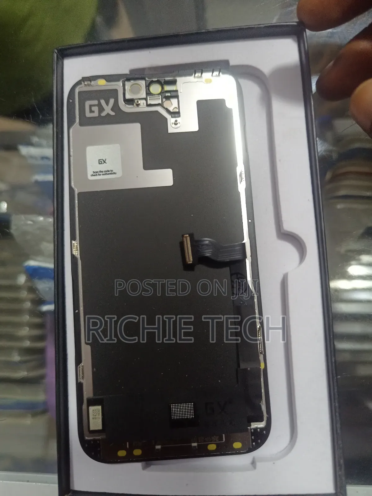 iPhone 14 Pro Screen (Gx) in Circle - Accessories for Phones & Tablets ...