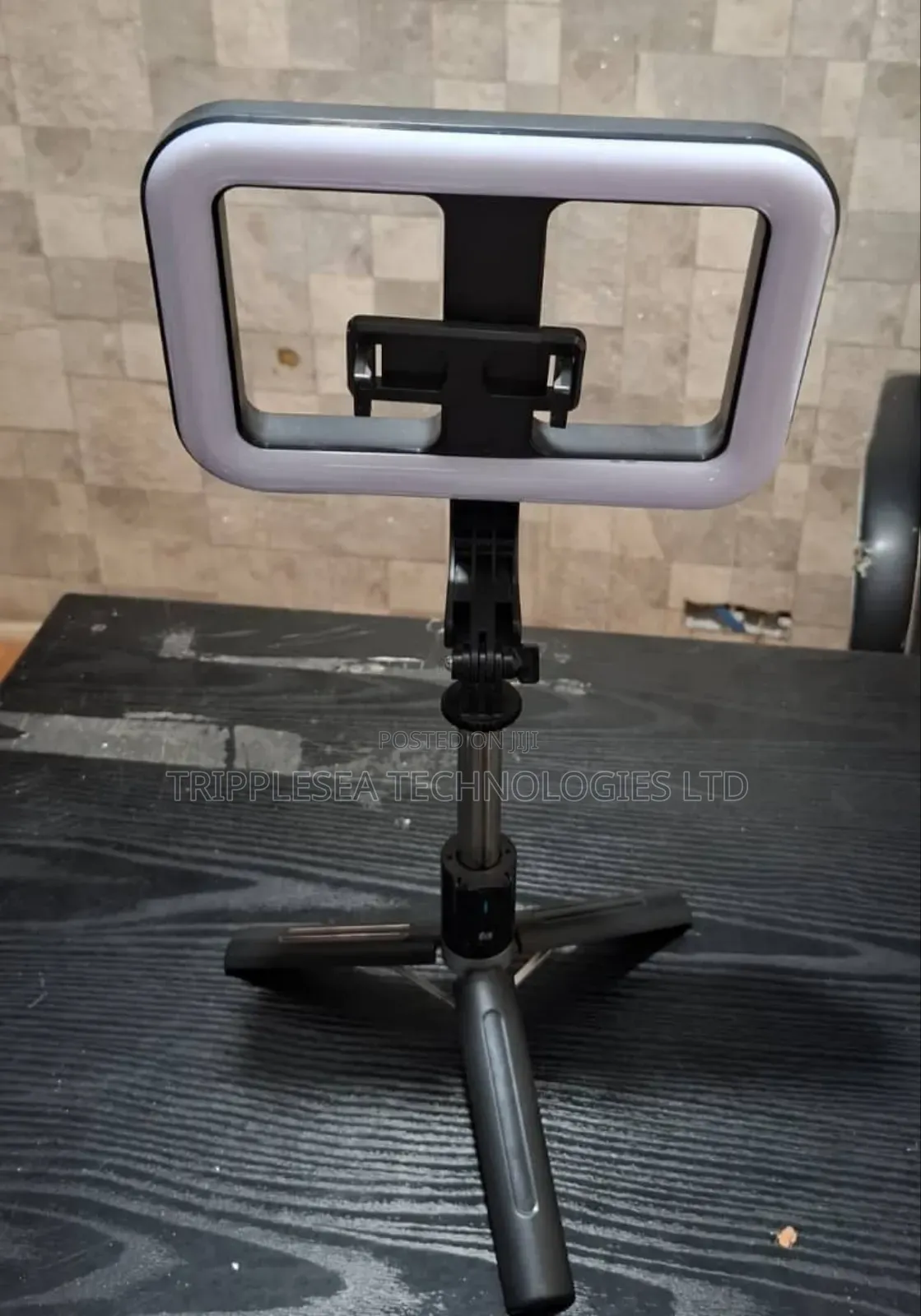 P99x 9 Speed Light, 3 Color Temperature Phone Stand in Accra ...