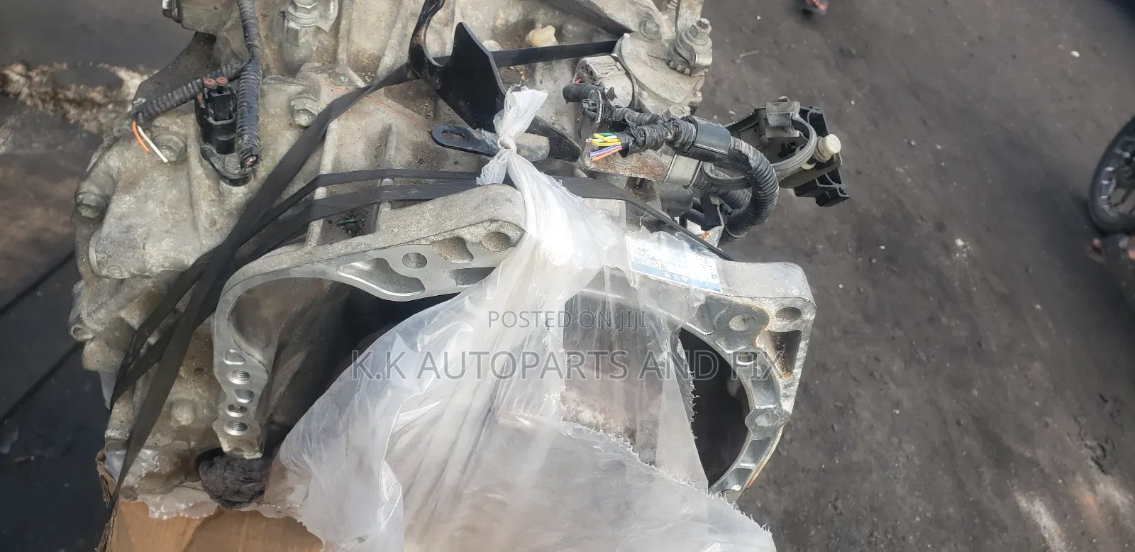 Toyota Vitz, Yaris, Belta Gear Box in Abossey Okai - Vehicle Parts ...