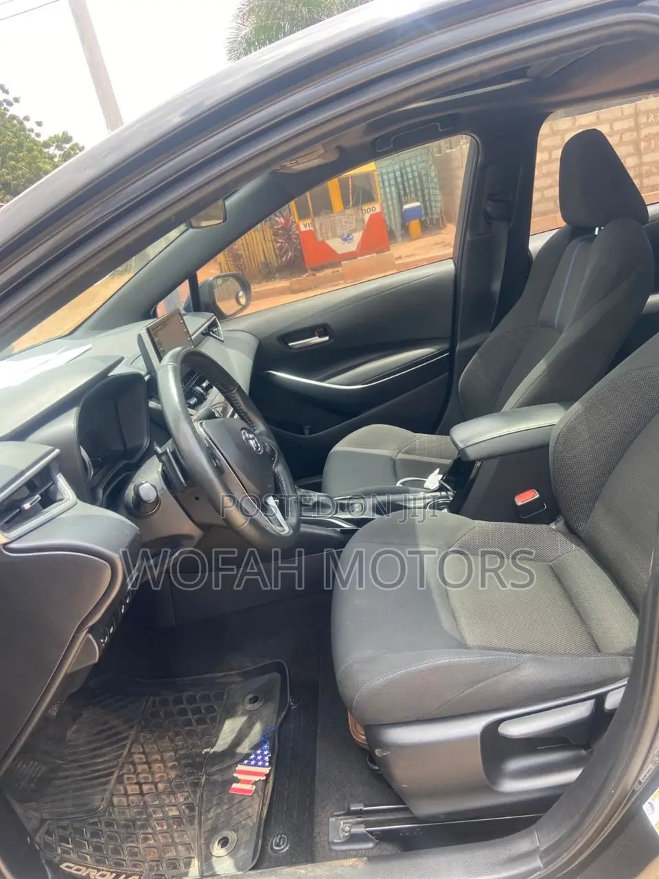 Toyota Corolla 2020 Black in Madina - Cars, Okyere Bright | Jiji.com.gh