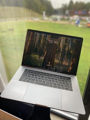 New Laptop Apple MacBook Pro 2019 16GB Intel Core I7 SSD 512GB in ...