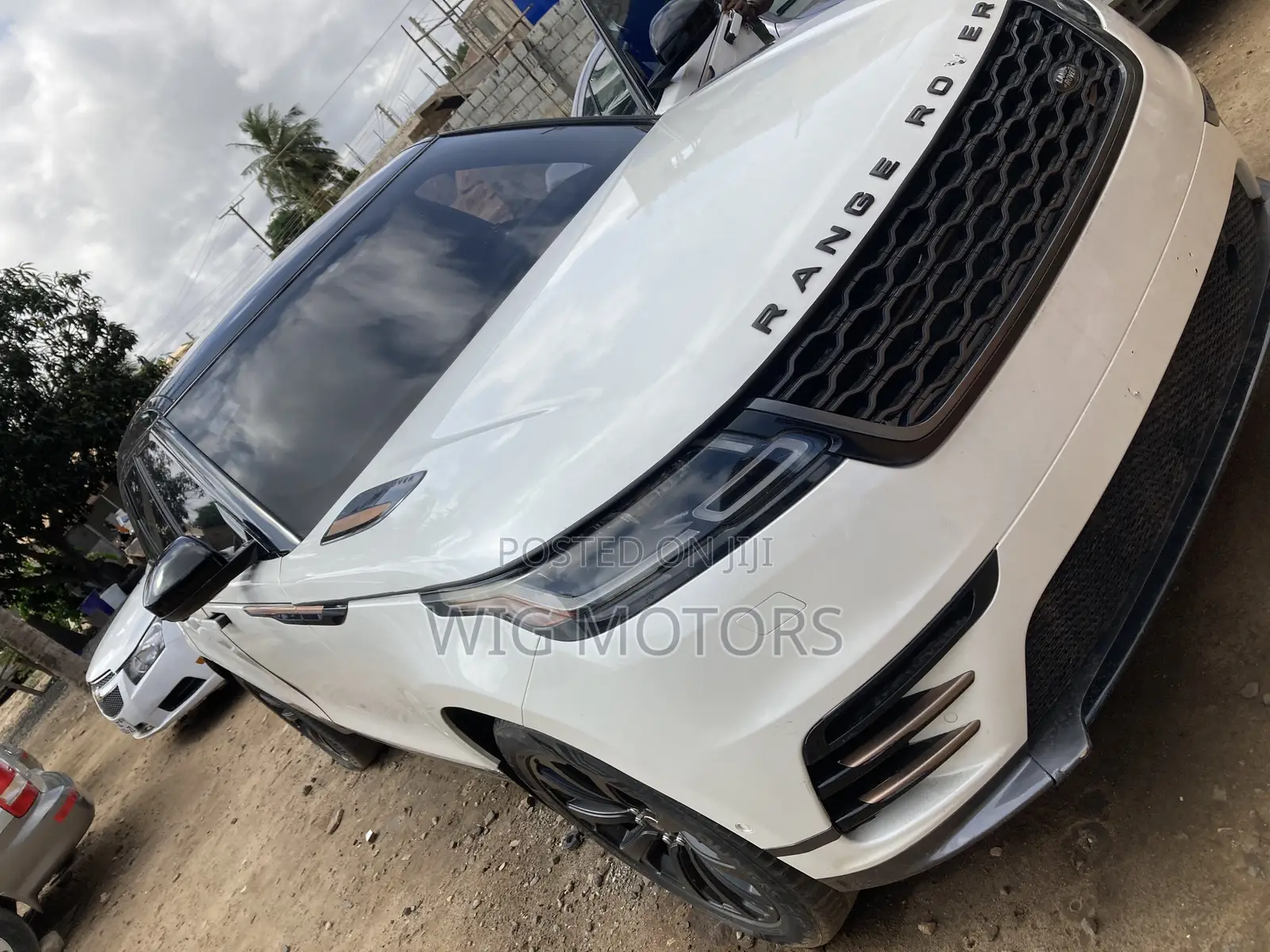 Land Rover Range Rover Velar P250 SE R-Dynamic 4x4 2018 White in ...