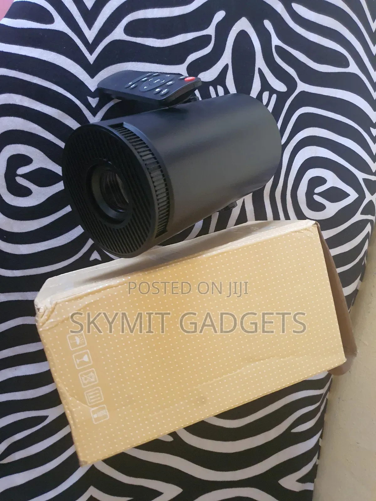 Portable Mini Projector Up to 140 Inches in Accra Metropolitan - TV ...