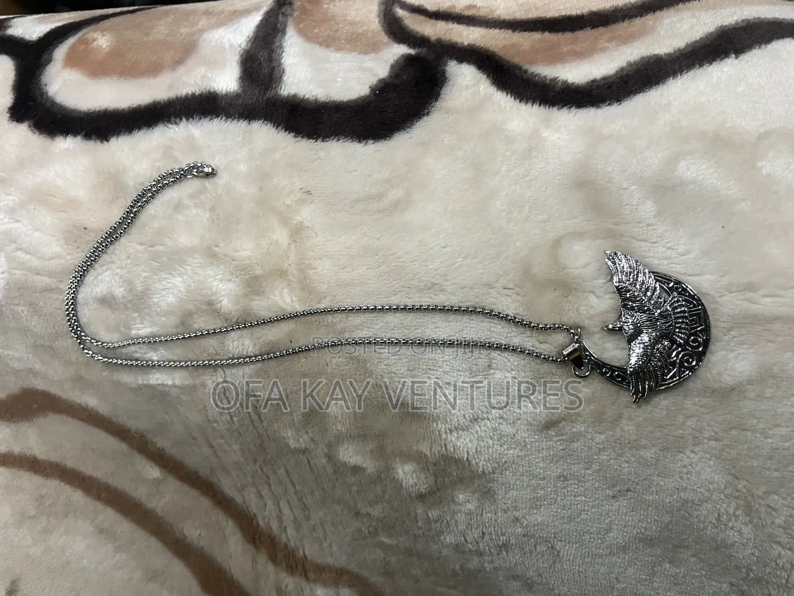 Eagle Chain Necklace in Spintex - Jewelry, Ofa Kay Ventures | Jiji.com.gh