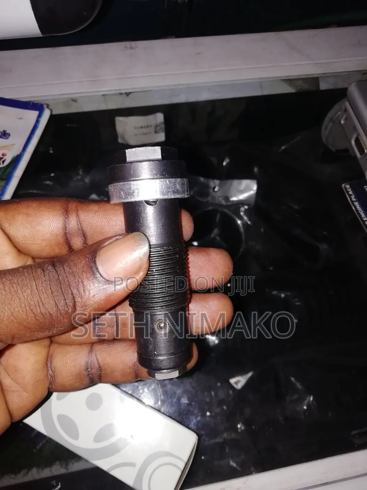 Timing Chain Adjuster C250 in Circle - Vehicle Parts & Accessories ...