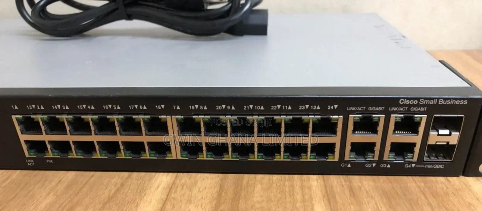 Cisco Sf300-24p 24-Port Poe Managed Switch With Gigabit Uplinks.Layer3 ...