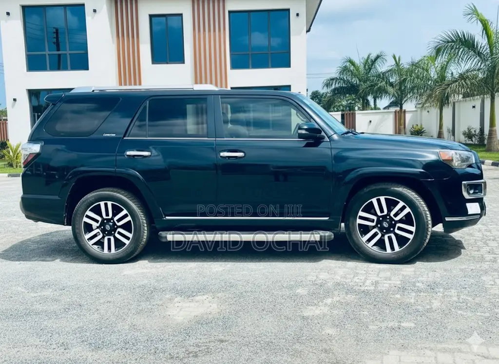 Toyota 4-Runner 2014 Black in Accra Metropolitan - Cars, David Ochai ...