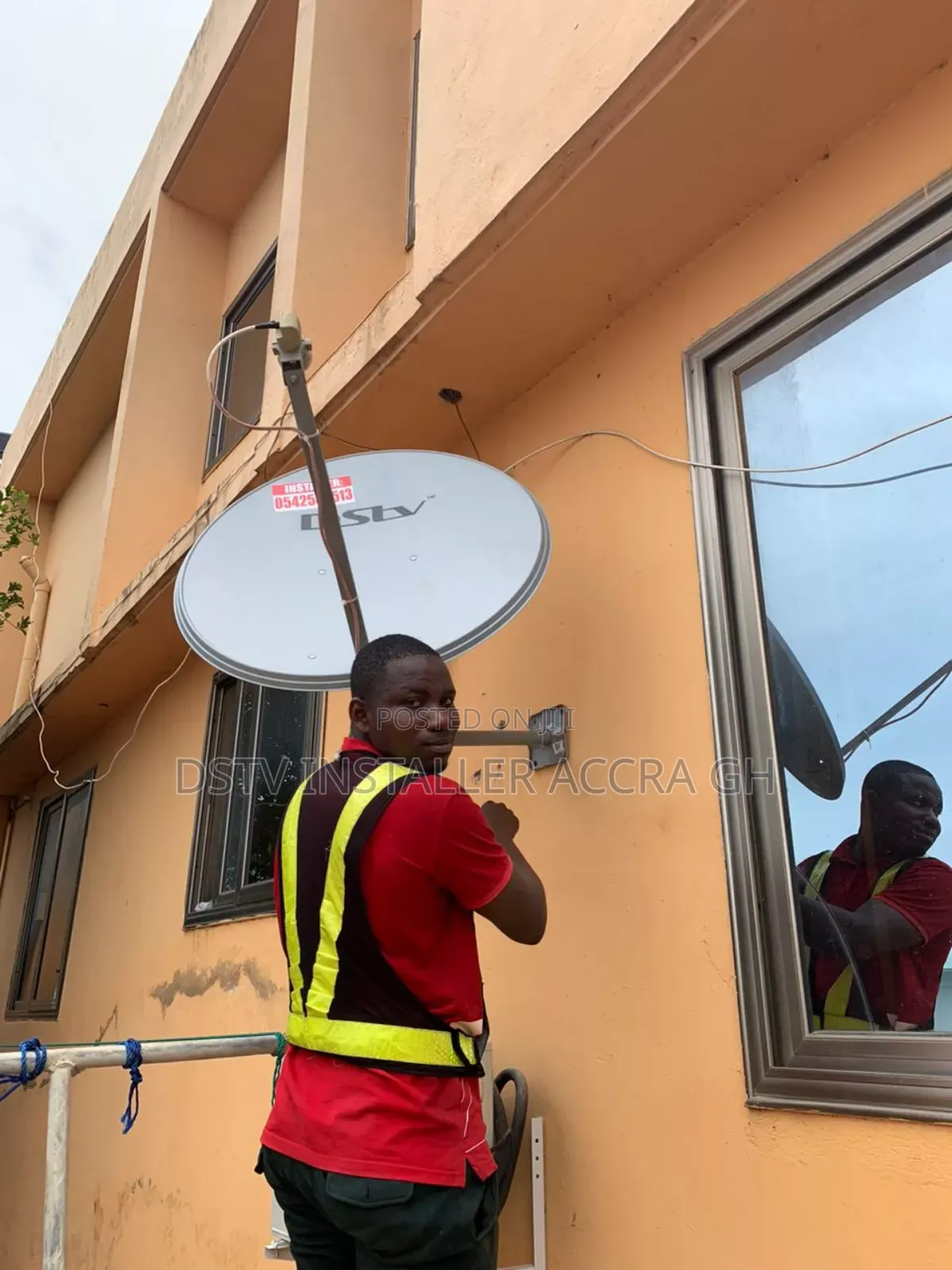 DSTV Installer in Madina - TV & DVD Equipment, Dstv Ghana Installation Accra | Jiji.com.gh