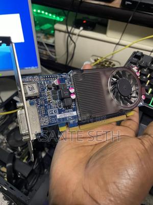 Powerful Amd Radeon R7 200 Series 2gb for Gaming and Graphics Works in ...