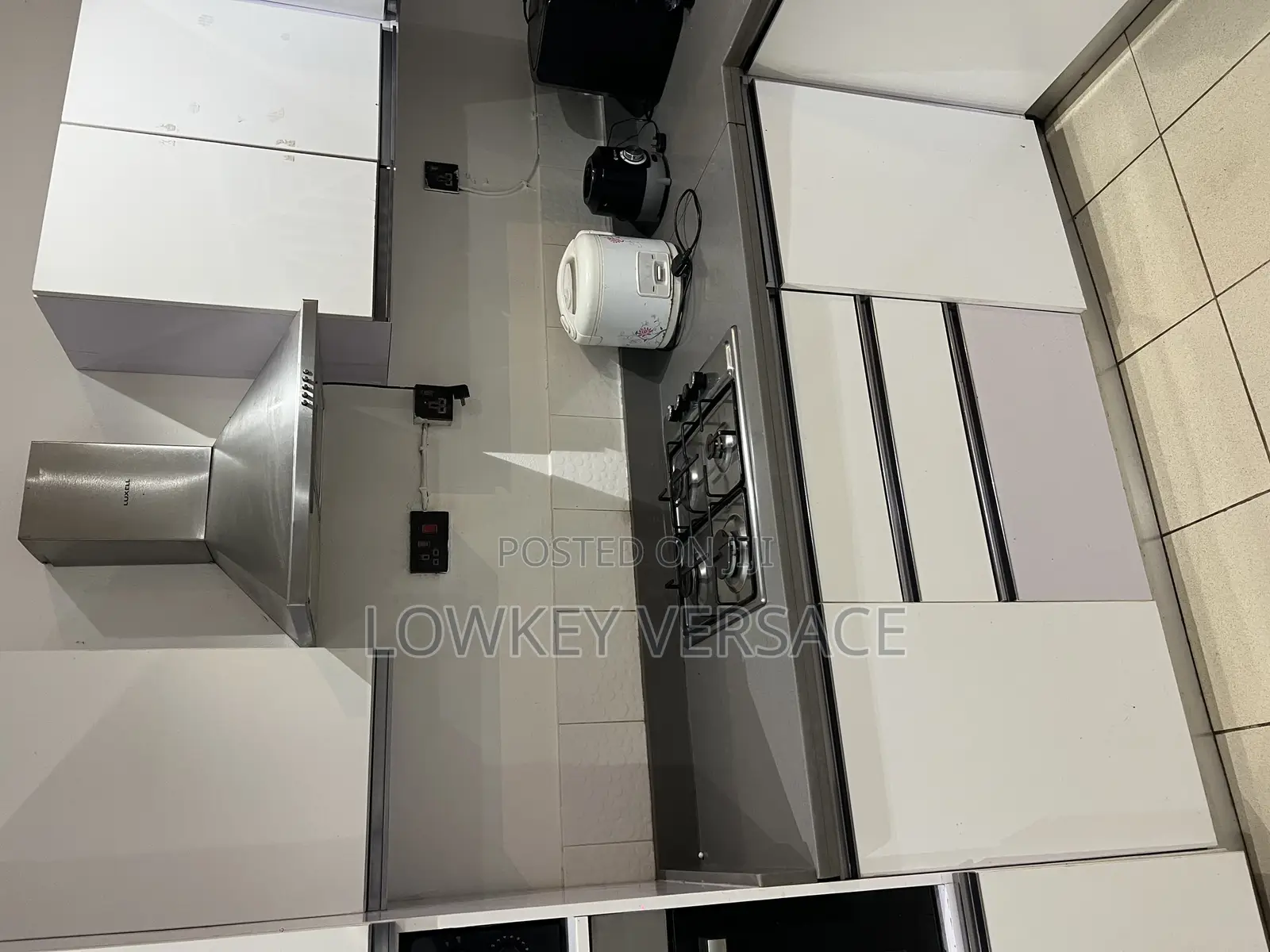 Spacious Studio+ Generator+Dstv+Fridge+Starlink Wifi+ Self Catering in ...