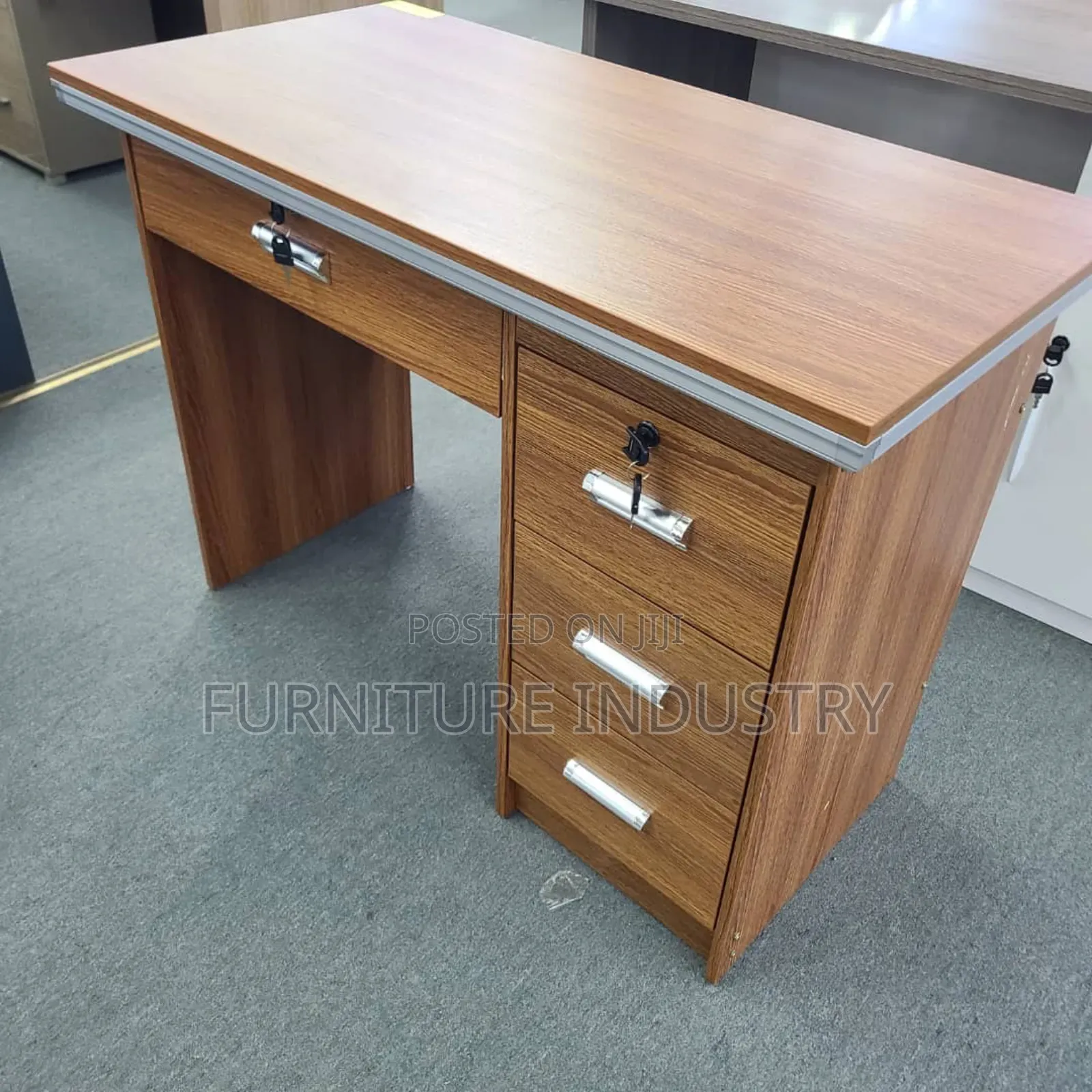 Modern Desk in Accra Metropolitan - Furniture, Furniture Industry ...
