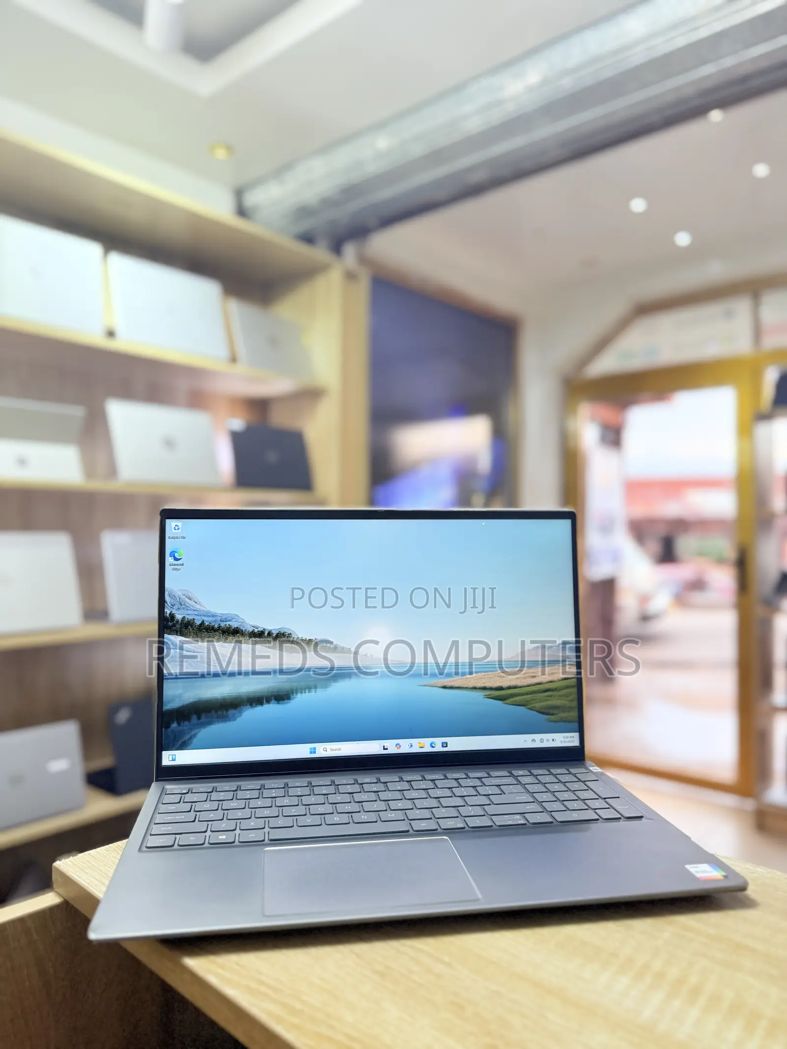 Laptop Dell Inspiron 15 8GB Intel Core i5 SSD 256GB in Madina - Laptops ...