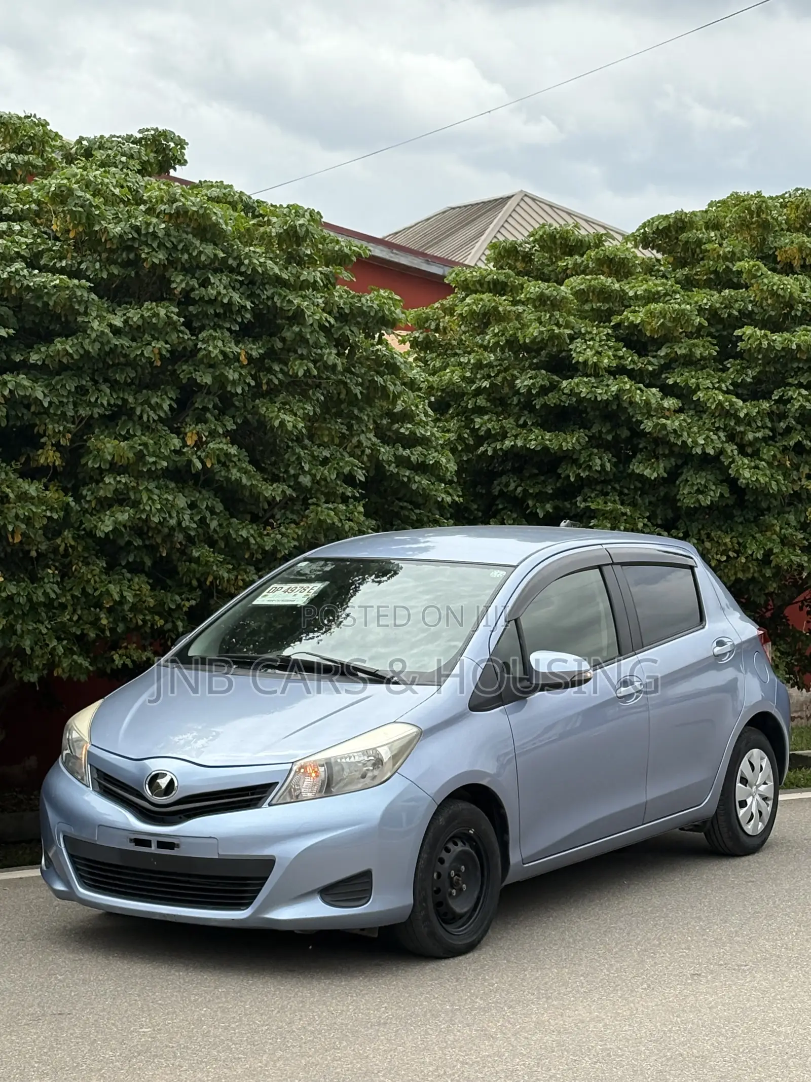 Toyota Vitz 2013 Blue in Ga West Municipal - Cars, Hanny Brafo | Jiji ...