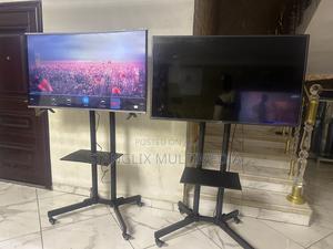 Tv And Tv Stand For Rent in Achimota - TV & DVD Equipment, Stanglix ...