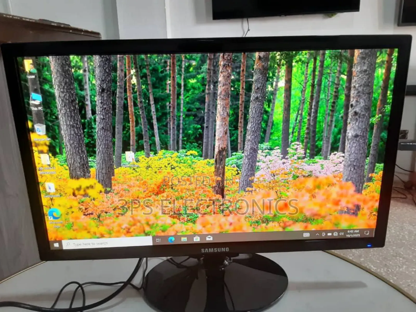 Samsung 24 Inch FHD Monitor in Madina - Computer Monitors, Edze Etsi ...