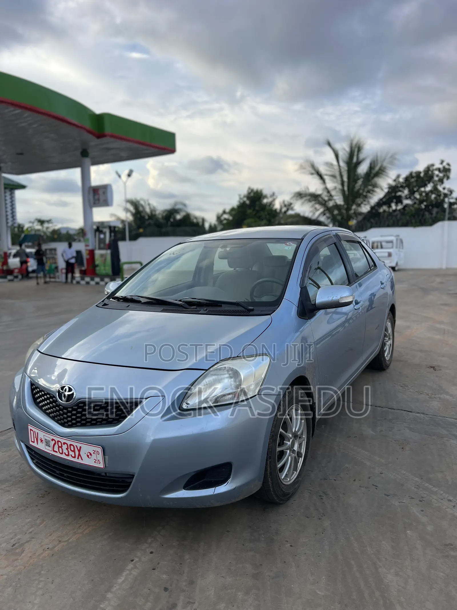 Toyota Belta 2010 Blue in Madina - Cars, Enock Asiedu | Jiji.com.gh